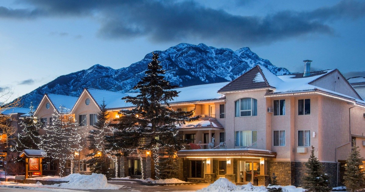 Hotel Red Carpet Inn, Kanada - 245 € Invia