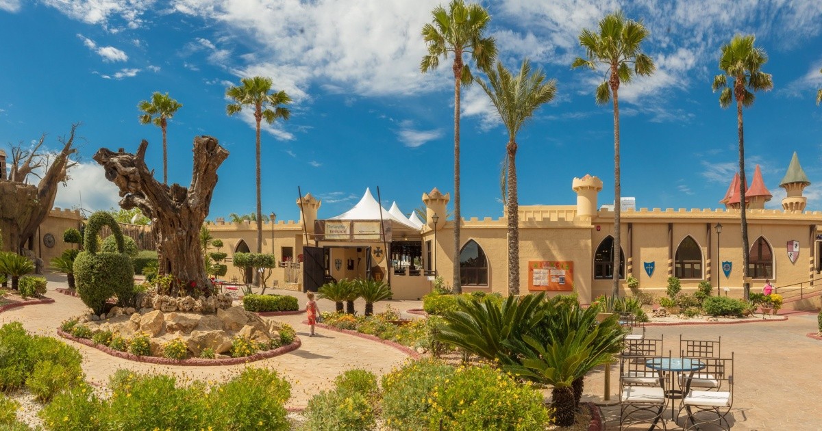Hotel Magic Robin Hood (Albir), Španělsko Costa Blanca - 19 250 Kč Invia