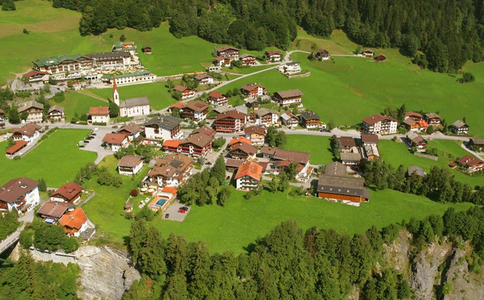 Hotel Aussicht (Finkenberg), Zillertal 3000 / Hintertux - Austria ...