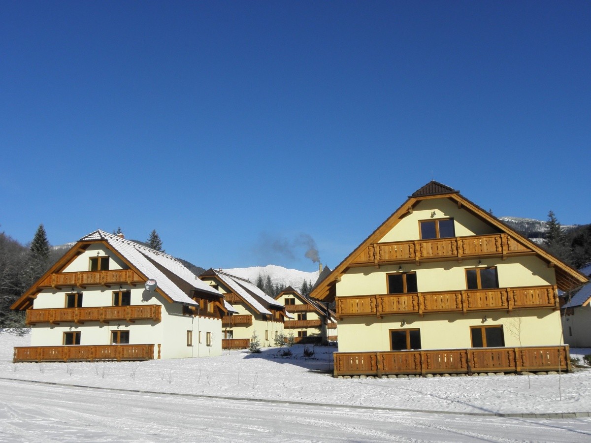 Hotel Pinus Apartments, Slovensko Nízke Tatry - Invia