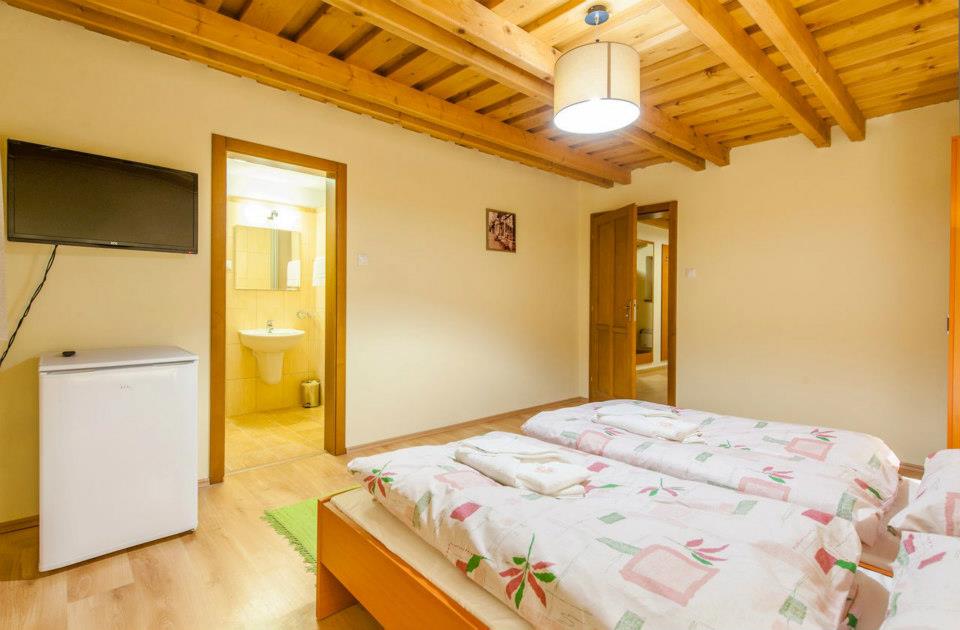 Hotel Pinus Apartments, Slovensko Nízke Tatry - Invia