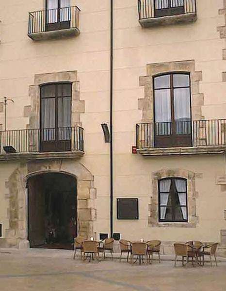 Hotel Comte Tallaferro (Besalú), Španělsko Katalánsko - Invia