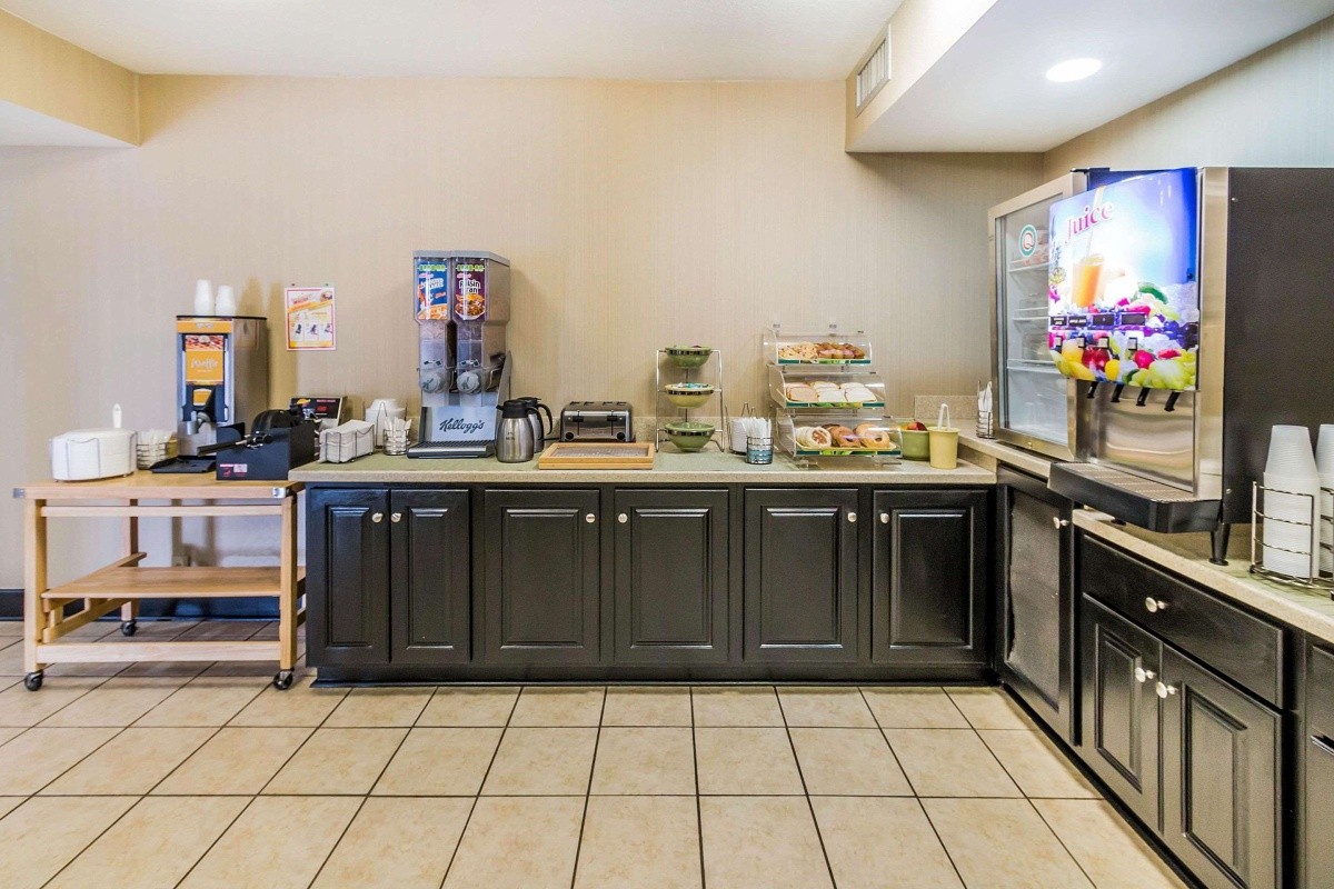 Hotel Quality Inn Gateway Savannah, USA - Invia