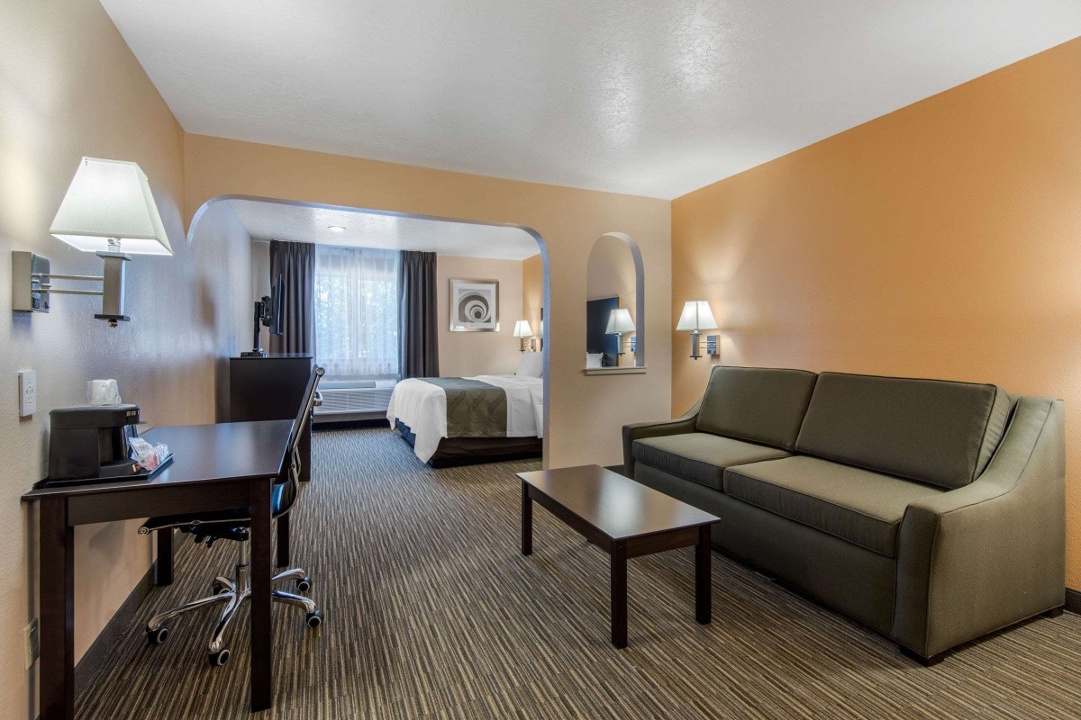 Hotel Quality Inn & Suites (Albuquerque), USA - Invia