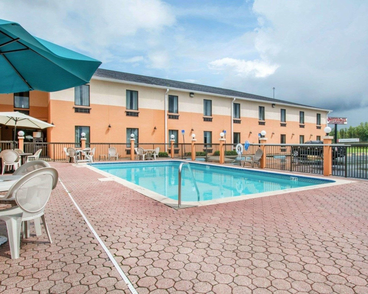 Hotel Rodeway Inn Wesley Chapel, USA Florida - Invia