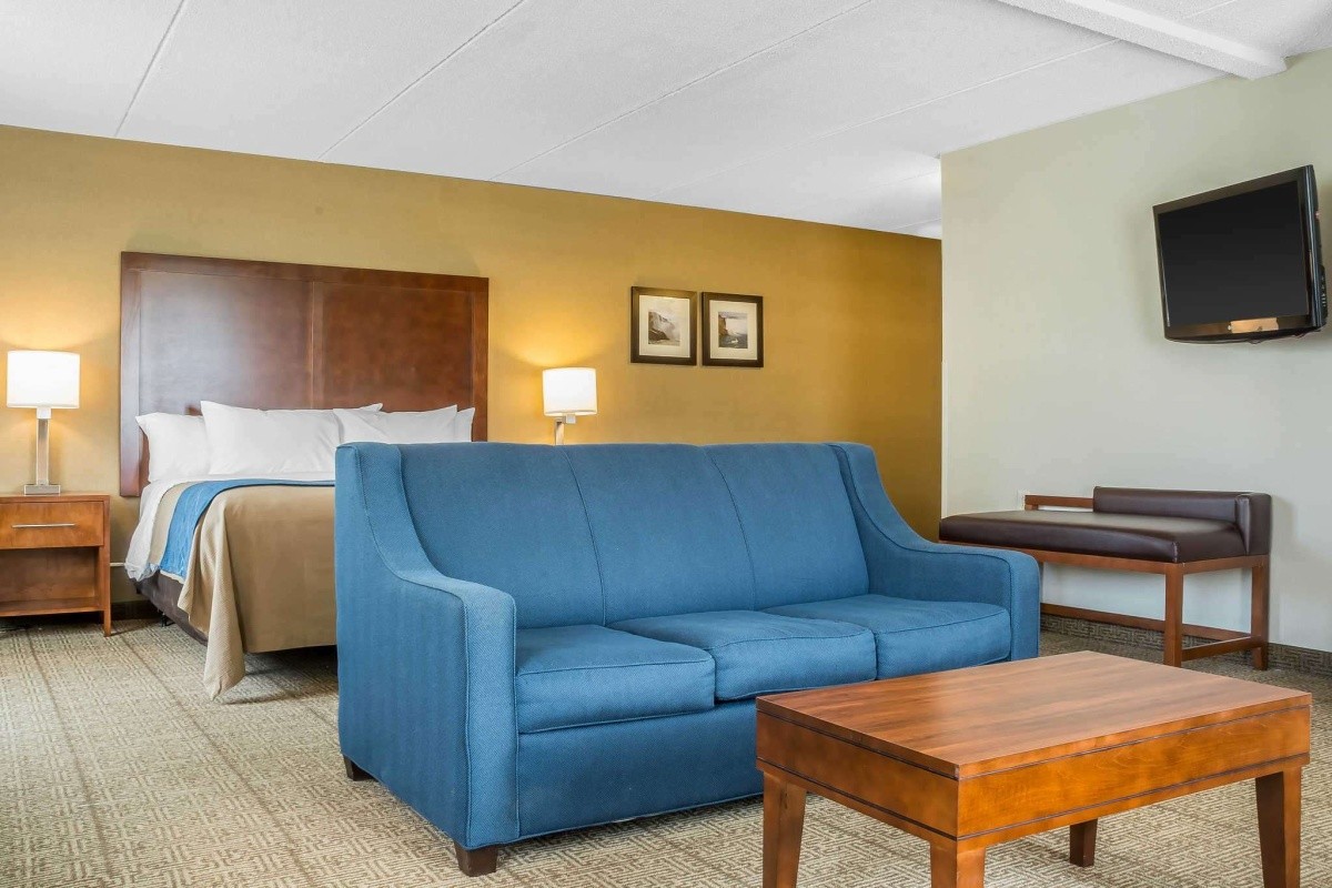 Hotel Comfort Inn The Pointe (Niagara Falls), USA New York - 398 € Invia