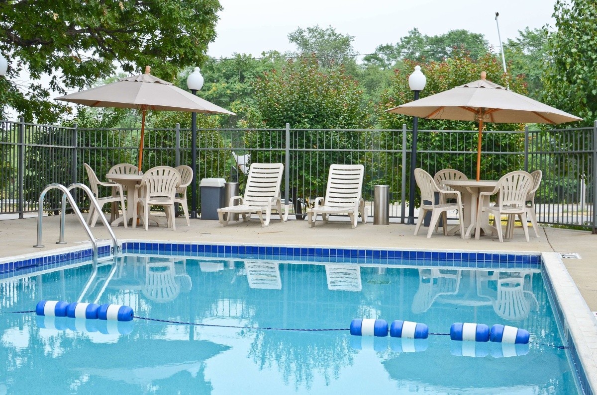 Hotel Best Western Riverside Inn Danville, USA - Invia