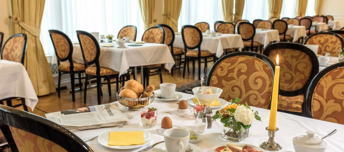 Hotel Kaiserhof Eisenach (Eisenach), Německo Durynsko - 9 337 Kč Invia