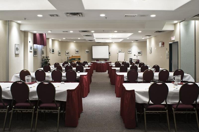 Hotel Quality Resort Chateau Canmore, Kanada - Invia