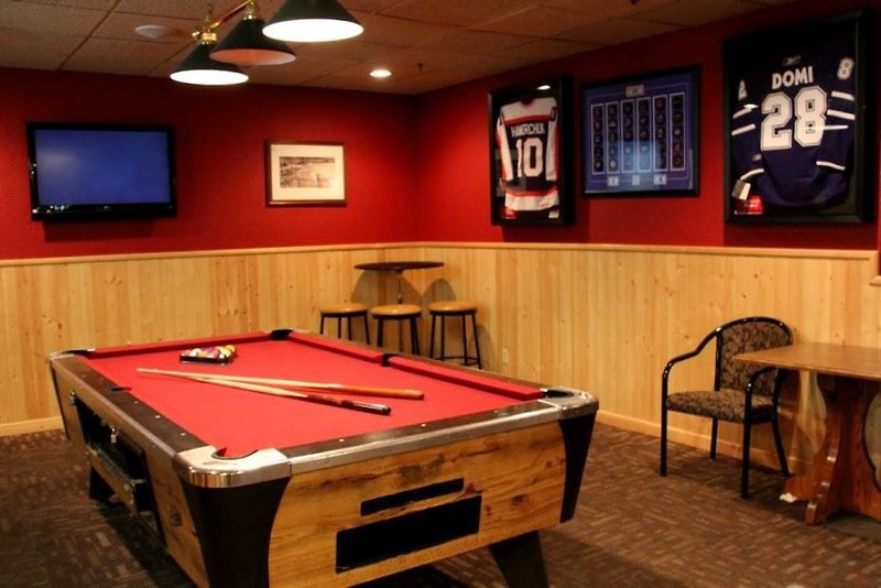 Hotel Sawridge Inn & Conference Centre Jasper, Kanada - 12 092 Kč Invia