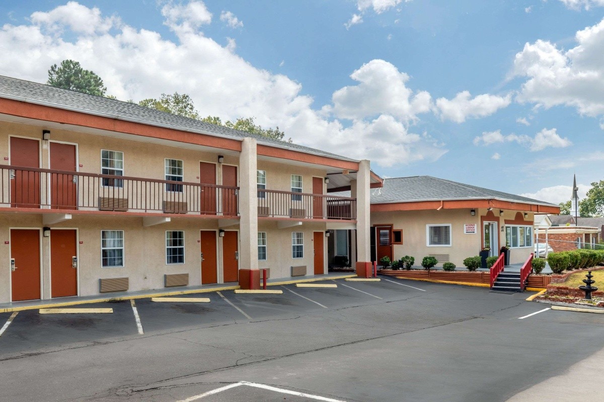 Hotel Econo Lodge Fort Jackson, USA - Invia