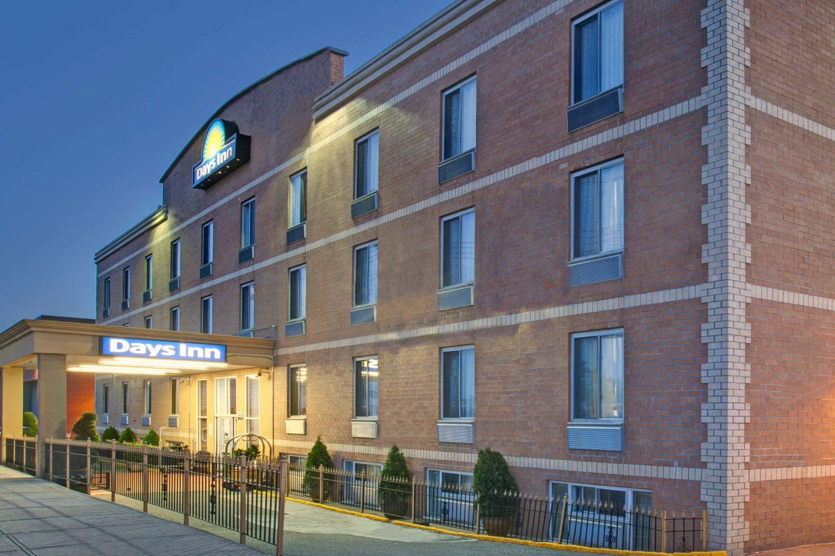 Hotel Days Inn Jamaica JFK Airport, USA New York - Invia