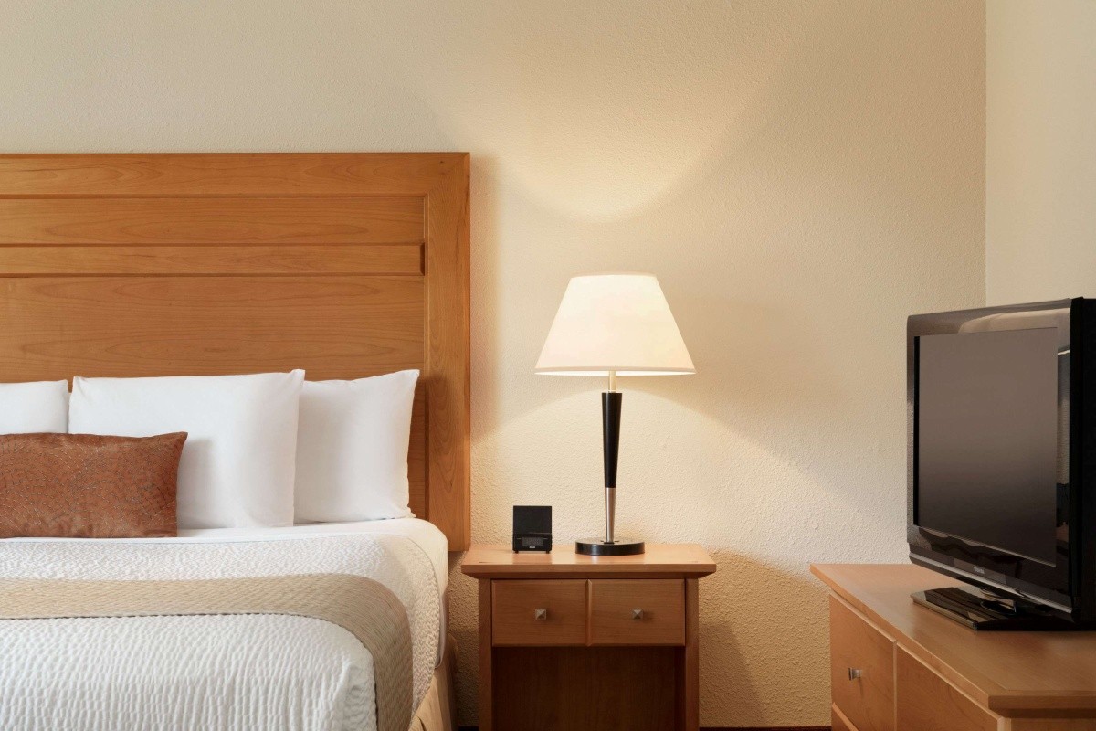 Hotel Days Inn Edmonton Downtown, Kanada - 1 210 € Invia