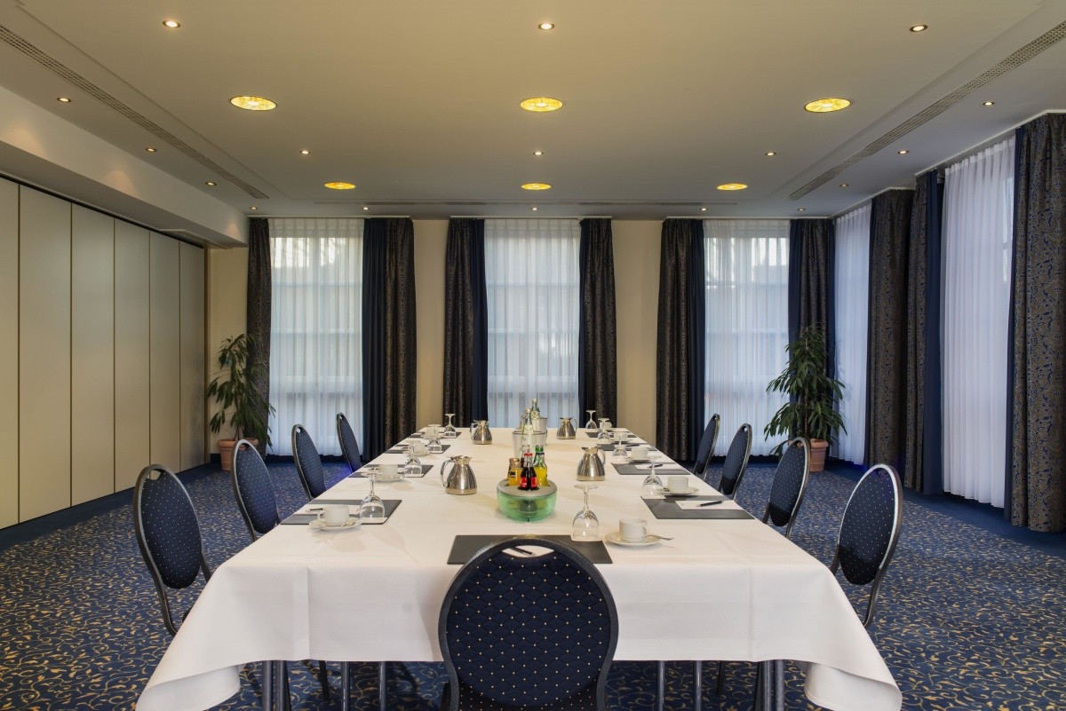 Hotel Radisson Blu Hotel, Halle-(Merseburg), Nemecko - 324 € Invia