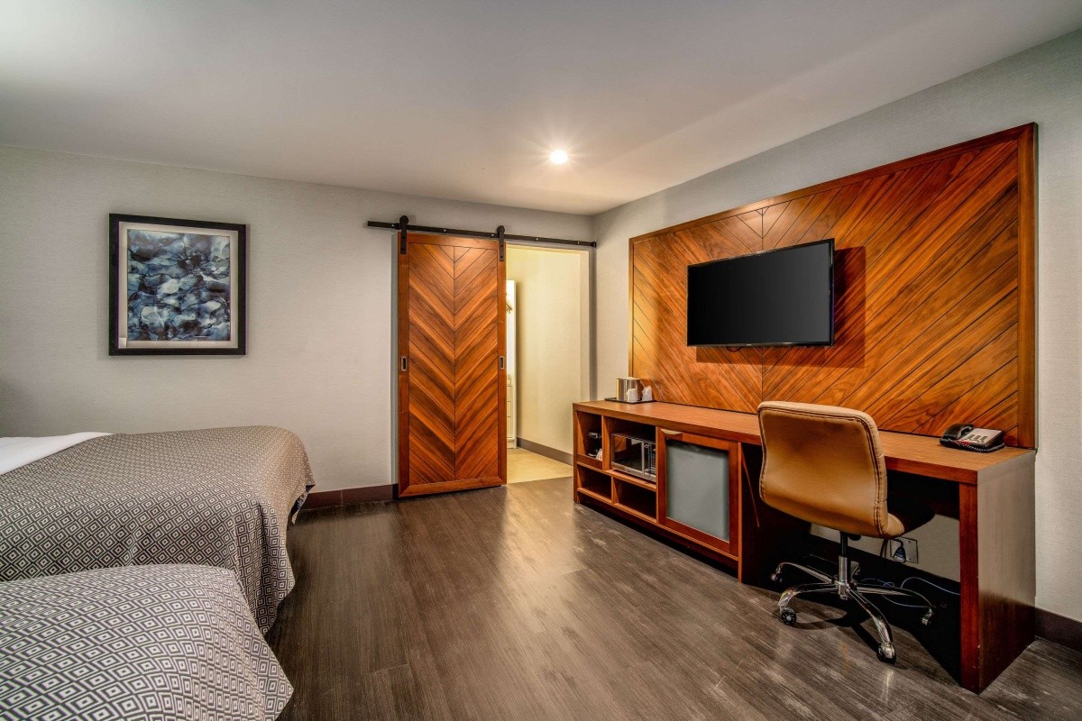 Hotel 818 Hotel + Pool, an Ascend Hotel Collection Member, USA - Invia