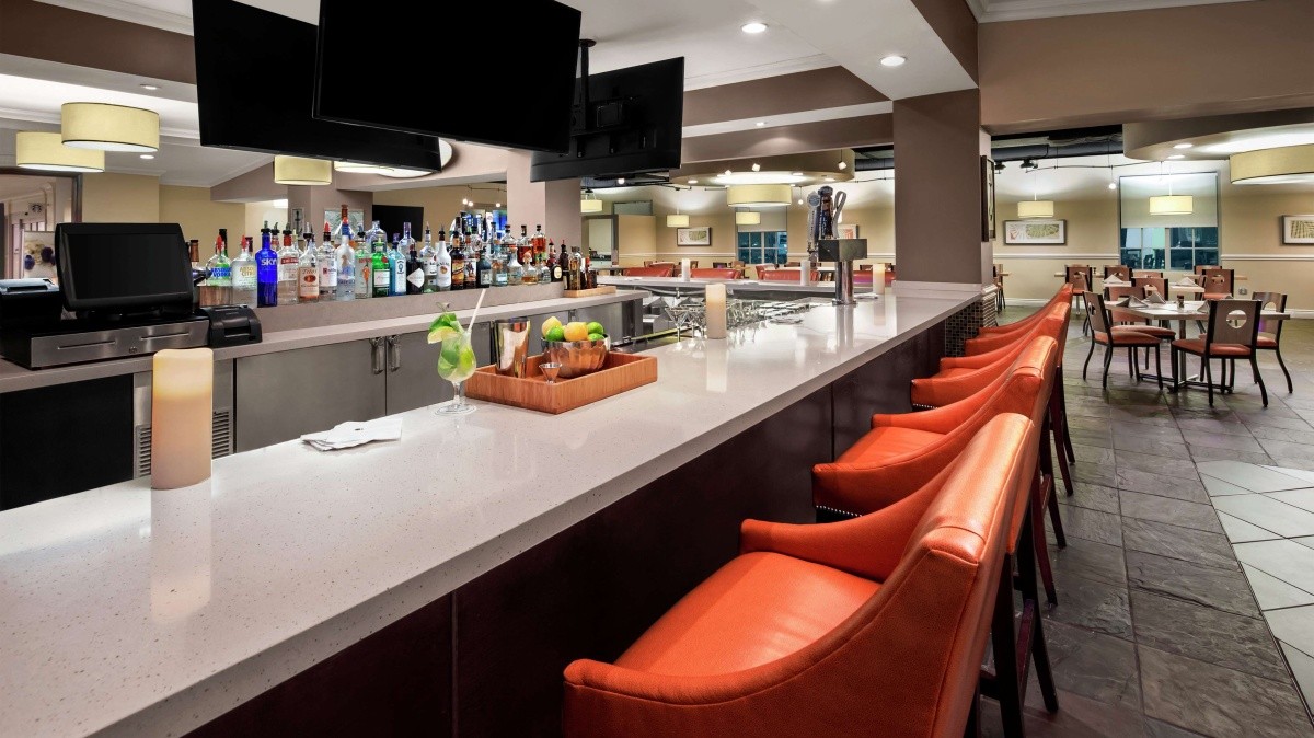 Hotel DoubleTree by Hilton Sunrise - Sawgrass Mills, USA - 9 981 Kč Invia