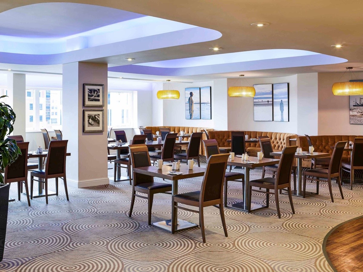 Hotel Mercure Atlantic Tower, Velká Británie Liverpool - 6 527 Kč Invia