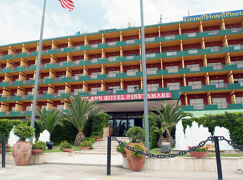 Hotel Grand Pinetamare (Castel Volturno), Itálie Kampánie - Invia