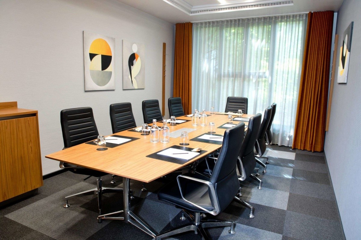 Hotel Maxx Hotel Jena, Německo Durynsko - 5 876 Kč Invia