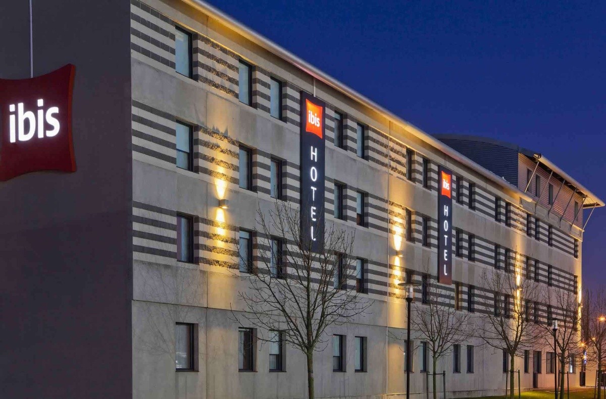 Hotel ibis Calais Tunnel sous la Manche (Coquelles), Francie - Invia