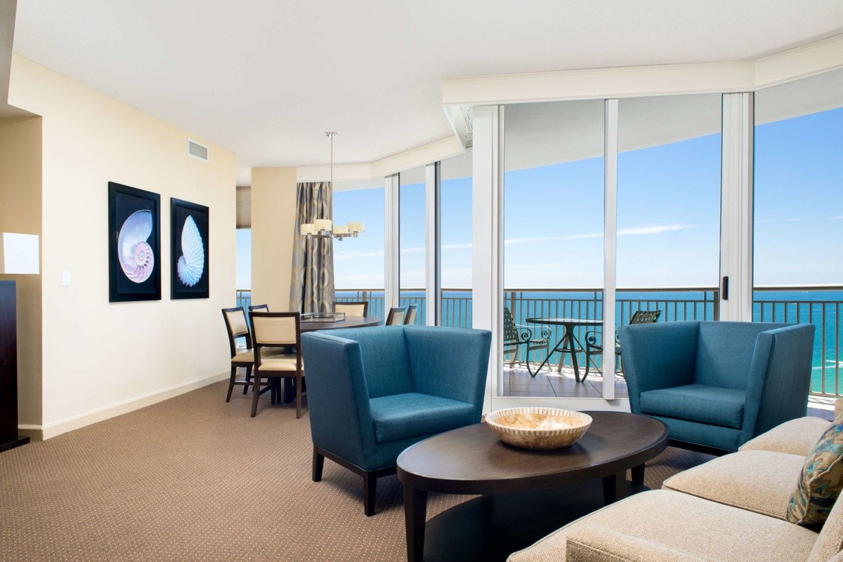 Hotel DoubleTree Ocean Point Resort & Spa, USA Miami - 1 302 € Invia