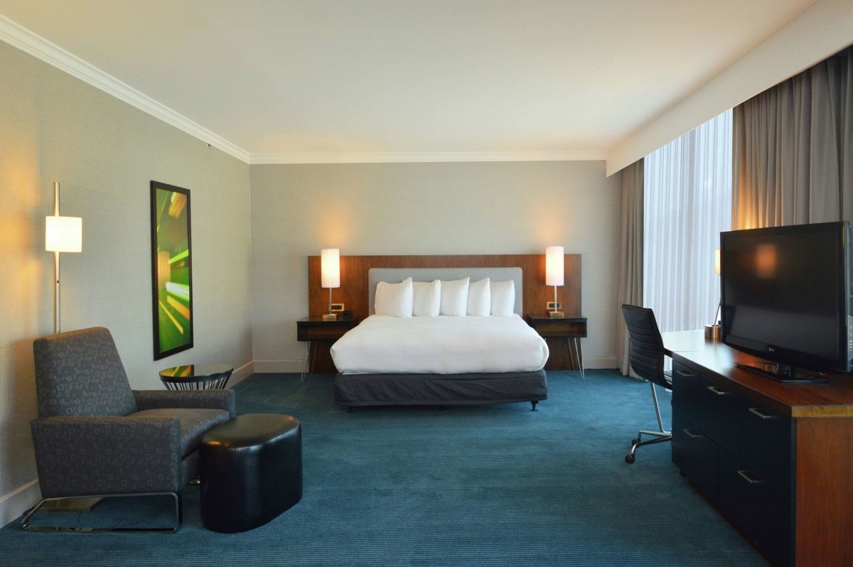 Hotel DoubleTree by Hilton Newark - Fremont, USA - Invia