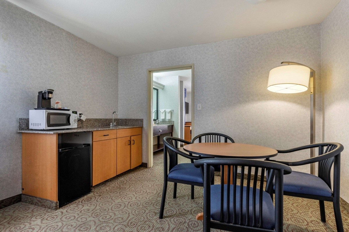 Hotel Quality Inn & Suites Denver Airport - Gateway Park, USA - Invia