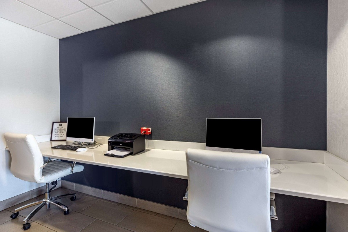 Hotel Quality Inn & Suites Denver Airport - Gateway Park, USA - Invia