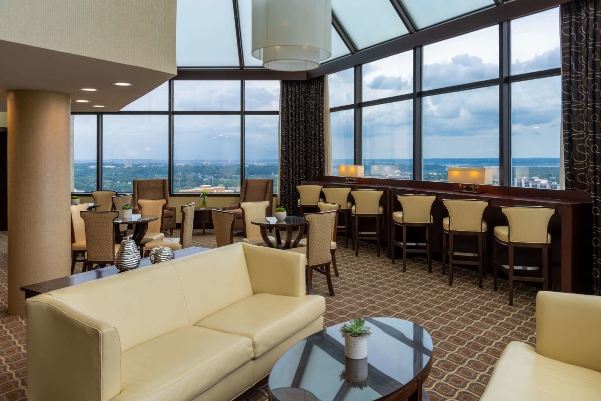 Hotel Hilton Alexandria Mark Center, USA - 8 277 Kč Invia