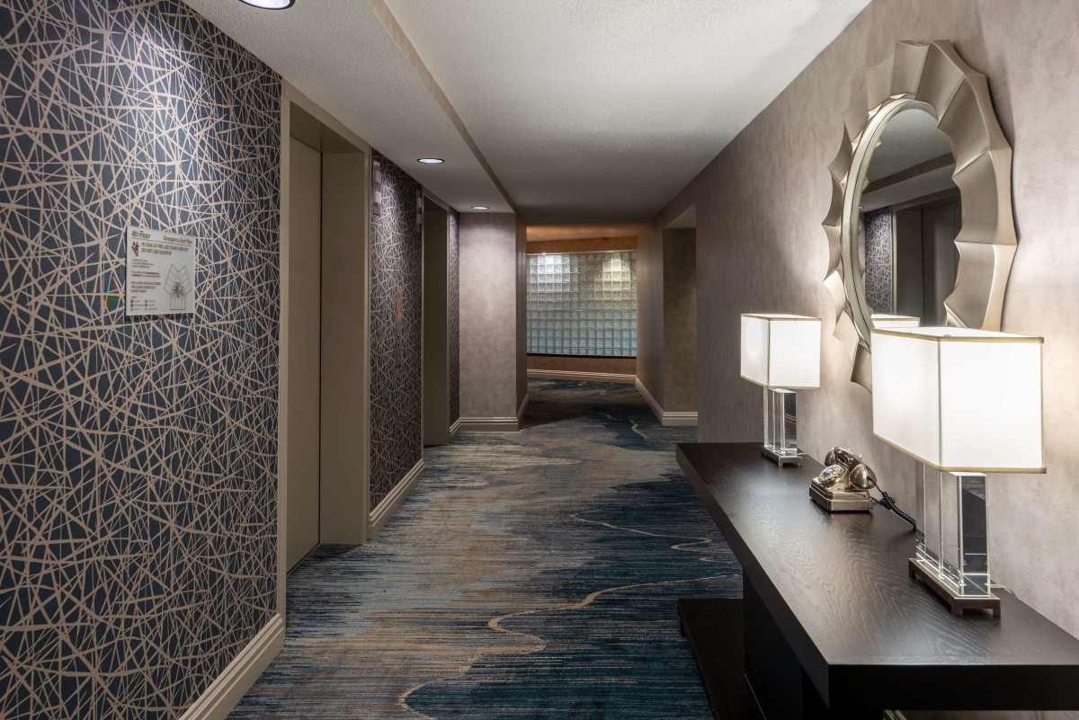Hotel Hilton Alexandria Mark Center, USA - 8 277 Kč Invia
