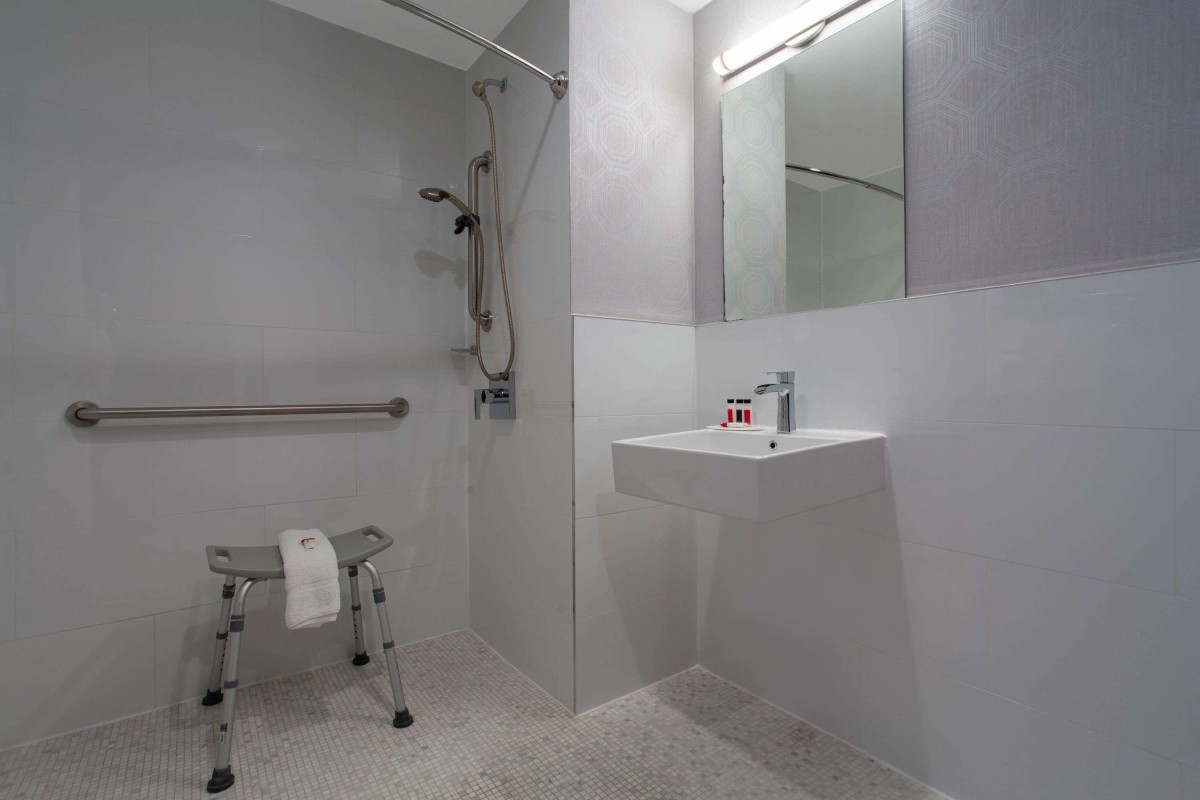 Hotel Microtel Inn by Wyndham Long Island City, USA New York - Invia