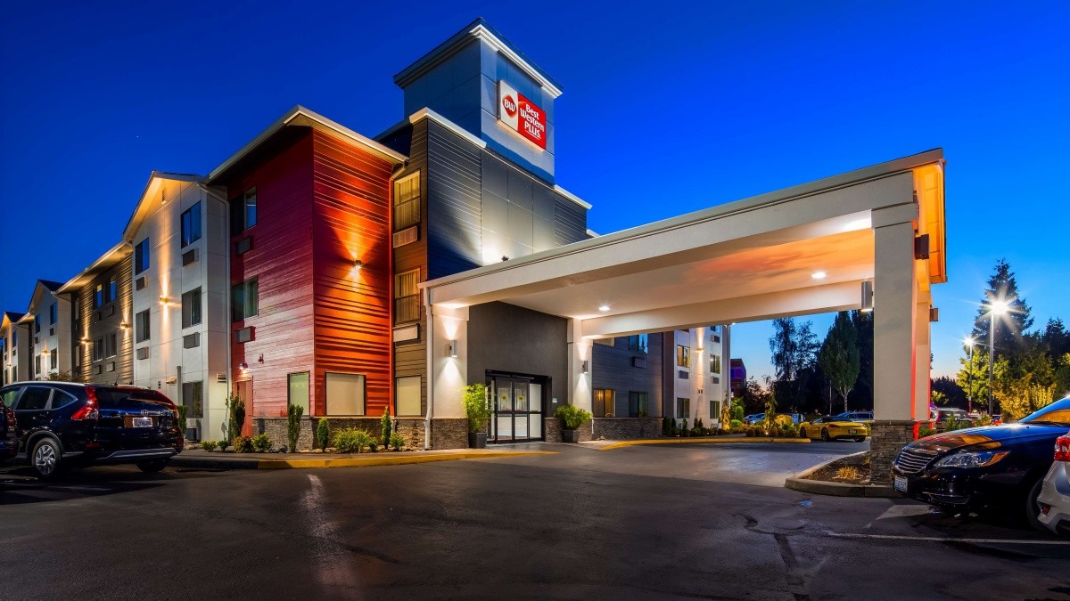 Hotel Holiday Inn Express Portland Airport, USA - 8 420 Kč Invia