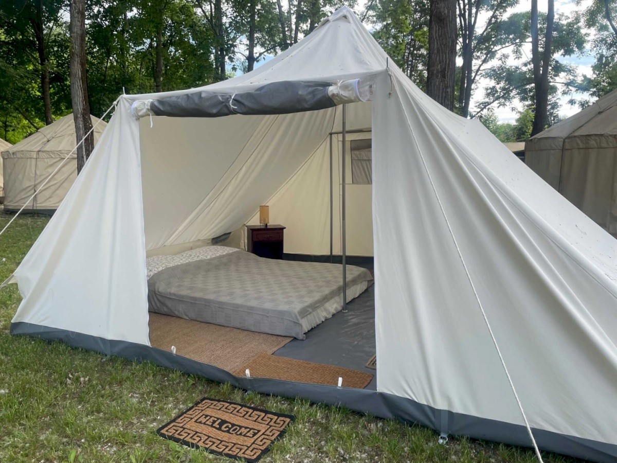 Hotel Öko Kemping & Glamping (Tiszadada), Maďarsko Jezero Tisza - 223 ...