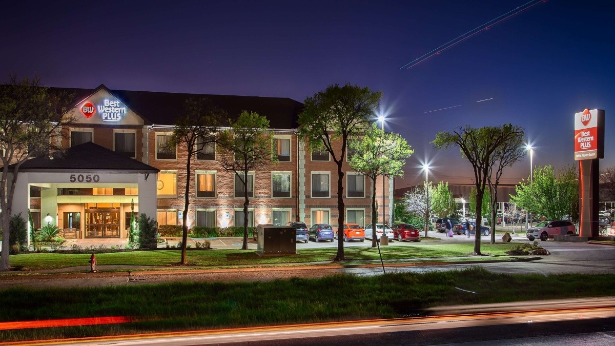 Hotel Best Western Plus DFW Airport Suites, USA - 8 922 Kč Invia