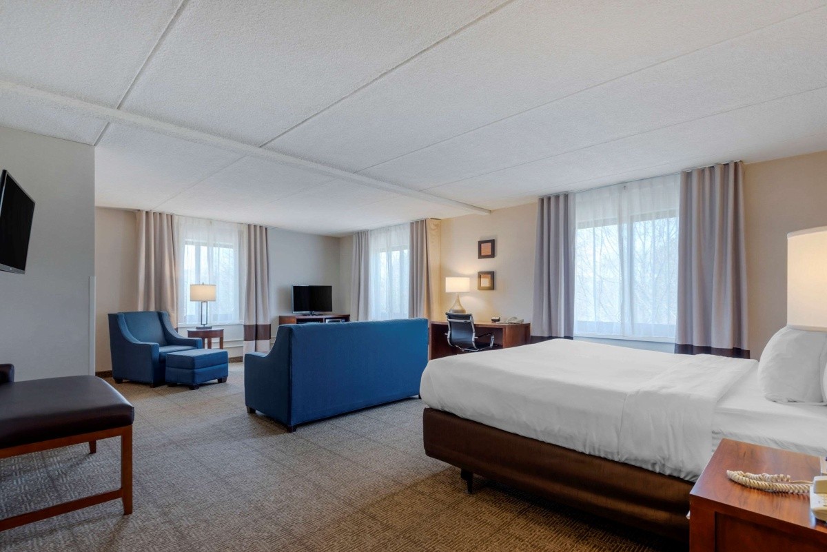Hotel Comfort Inn The Pointe (Niagara Falls), USA New York - 8 878 Kč Invia