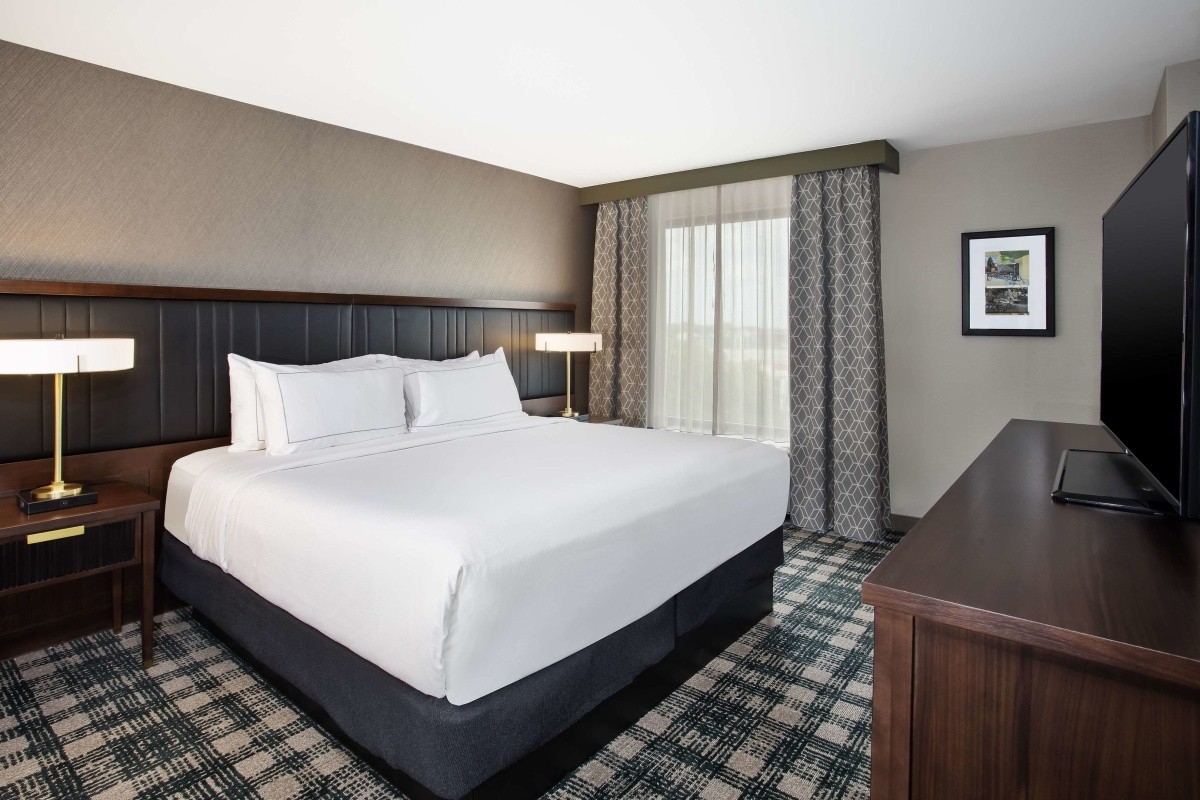 Hotel Radisson Lansing, USA - Invia