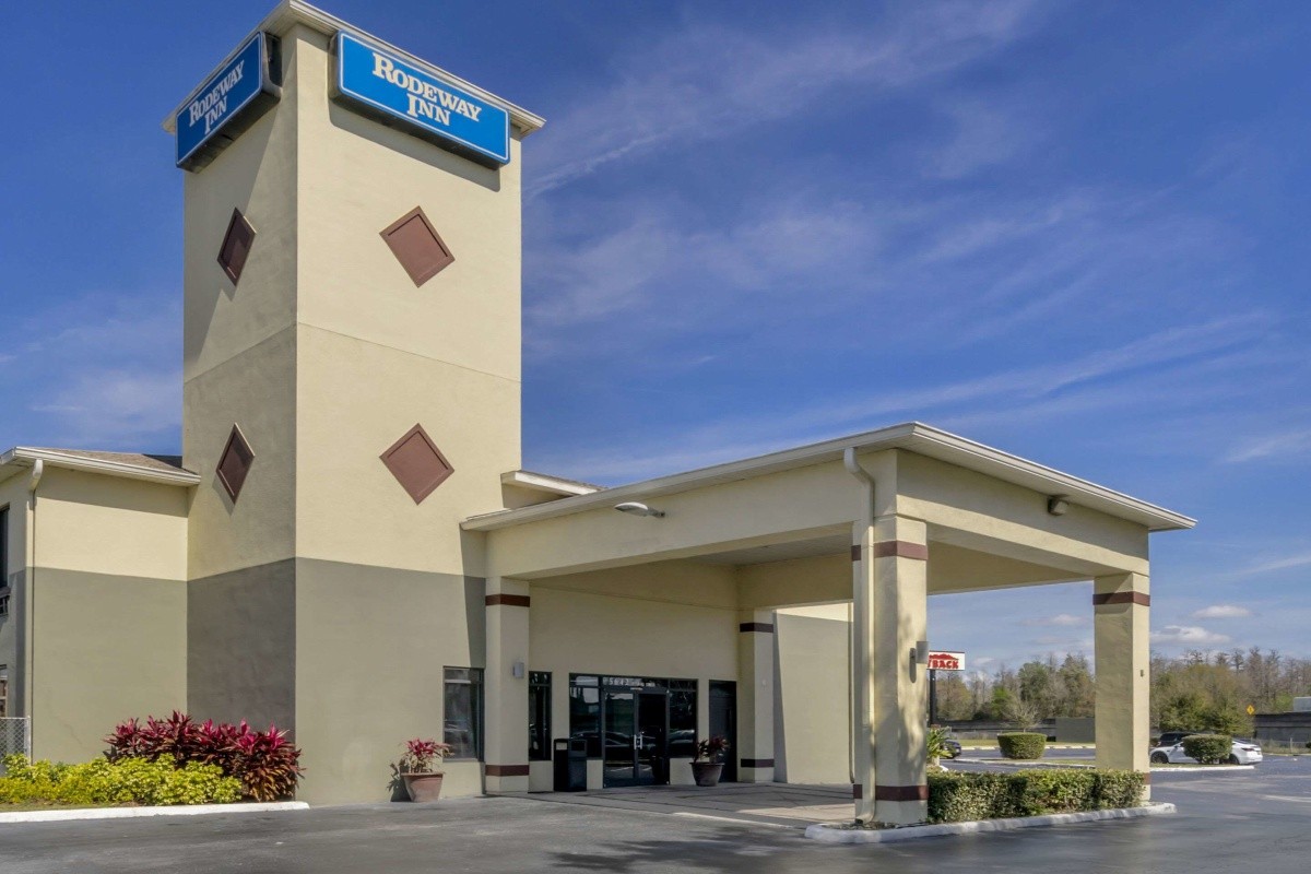 Hotel Rodeway Inn Wesley Chapel, USA Florida - Invia