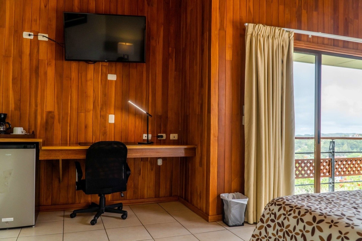 Hotel Ficus Sunset Suites, Kostarika Puntarenas - Invia