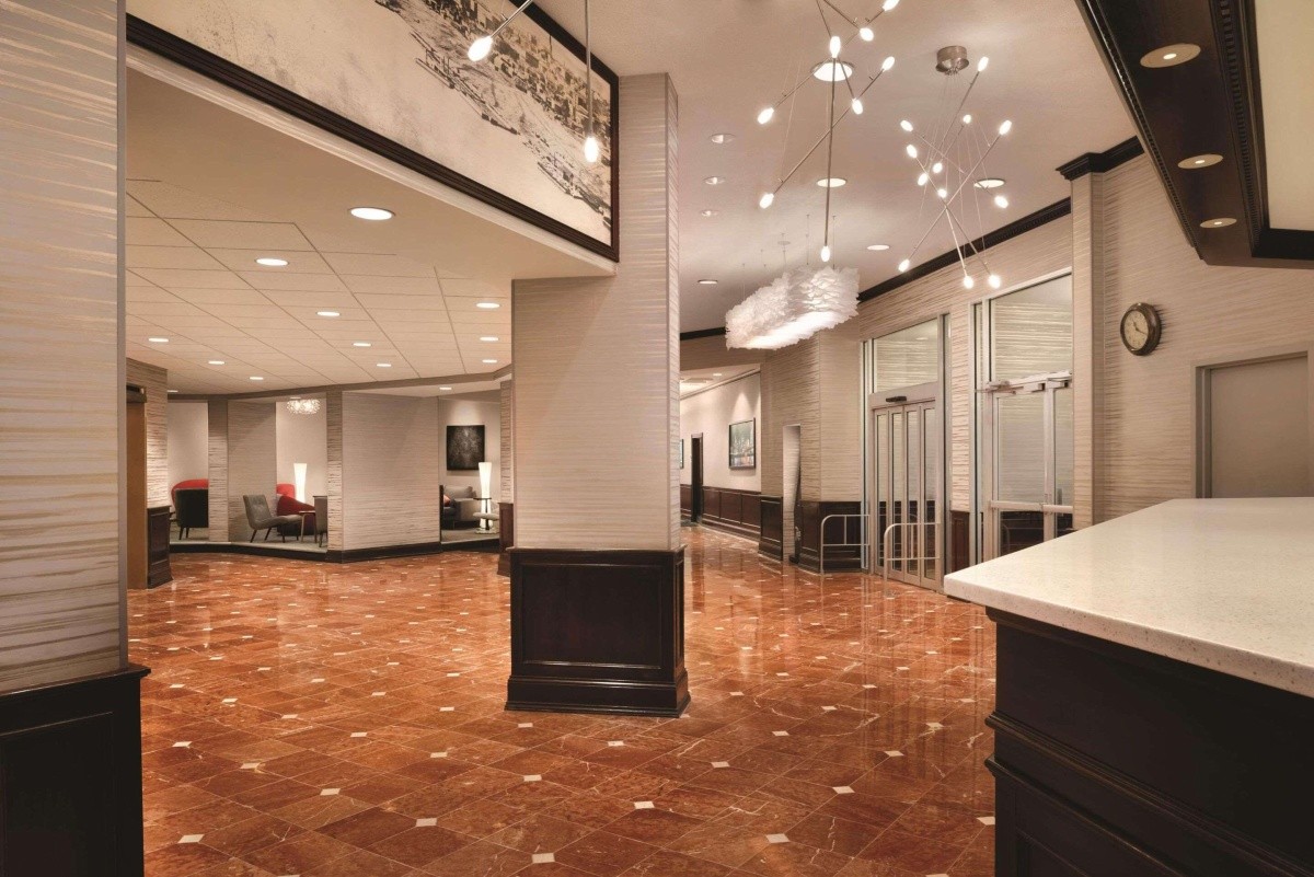 Hotel Radisson Cincinnati Riverfront, USA - Invia