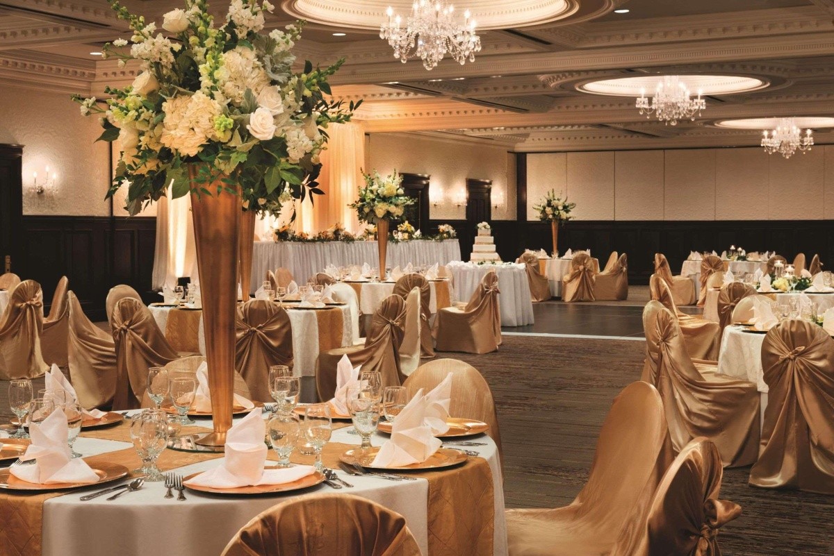 Hotel Radisson Cincinnati Riverfront, USA - Invia