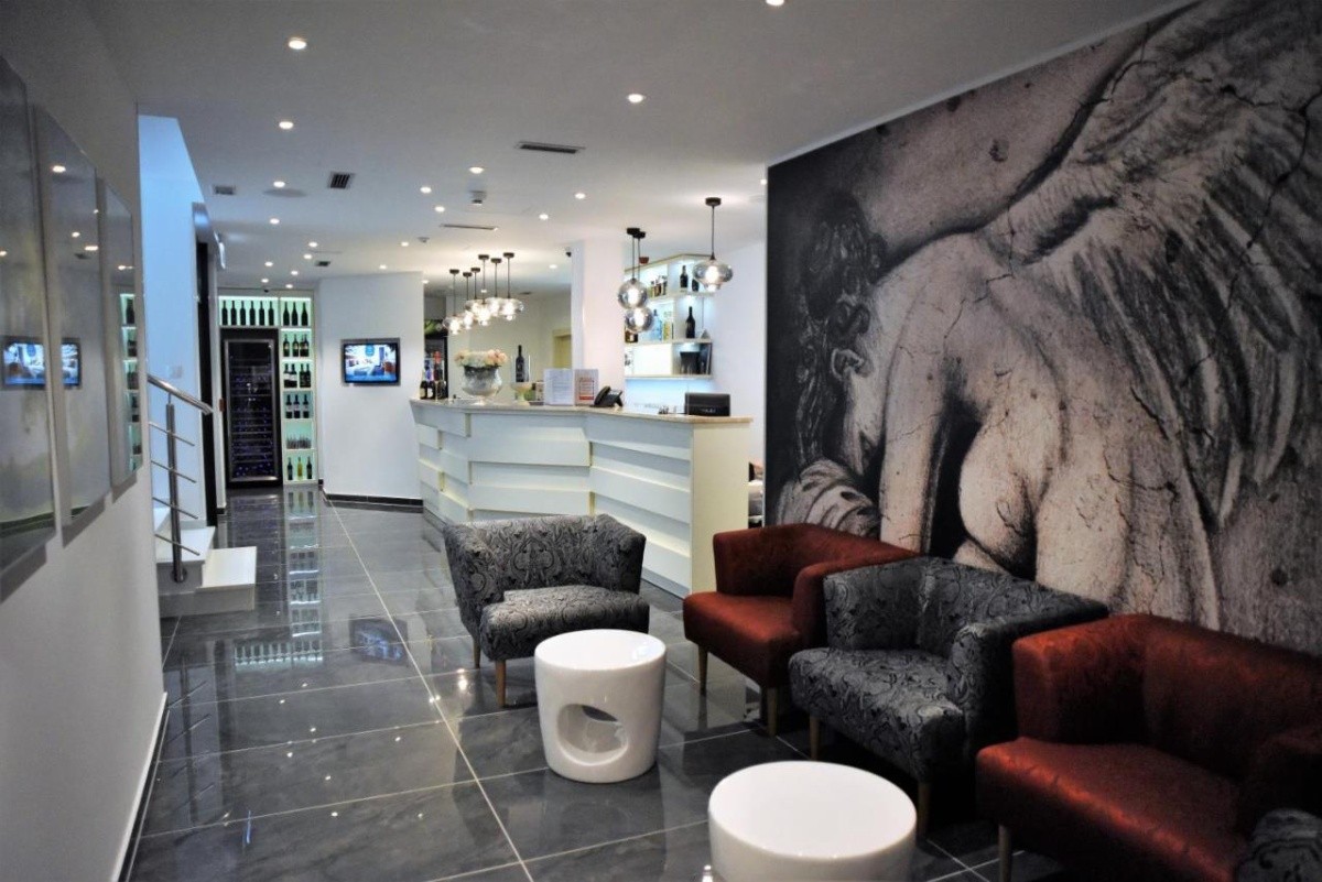 Hotel Santiny, Chorvatsko - 8 974 Kč Invia