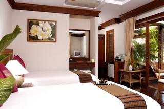 Hotel Baan Laimai Beach Resort, Thajsko Phuket - 286 € Invia