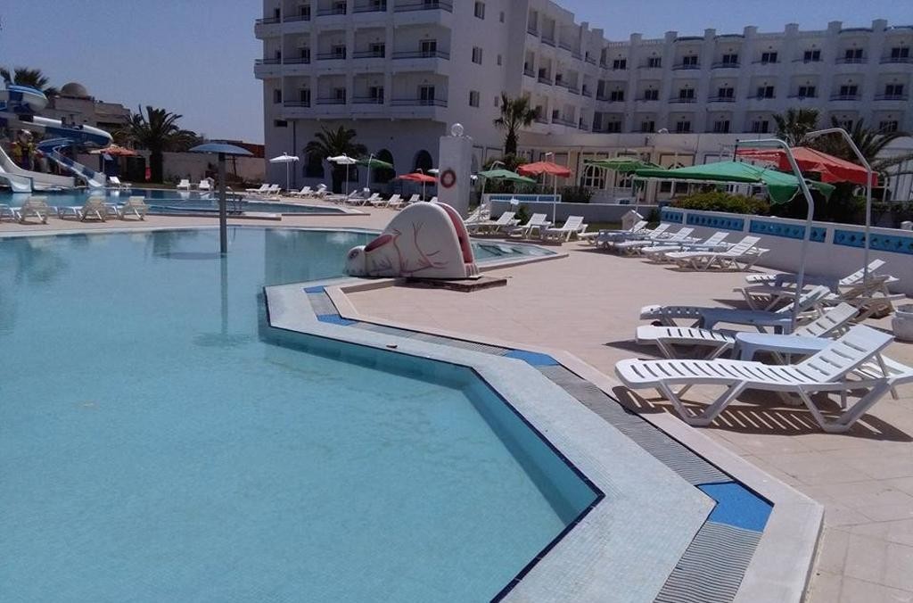 Hotel Chiraz Club hotel, Tunisko Monastir - 316 € (̶5̶4̶1̶ €) Invia
