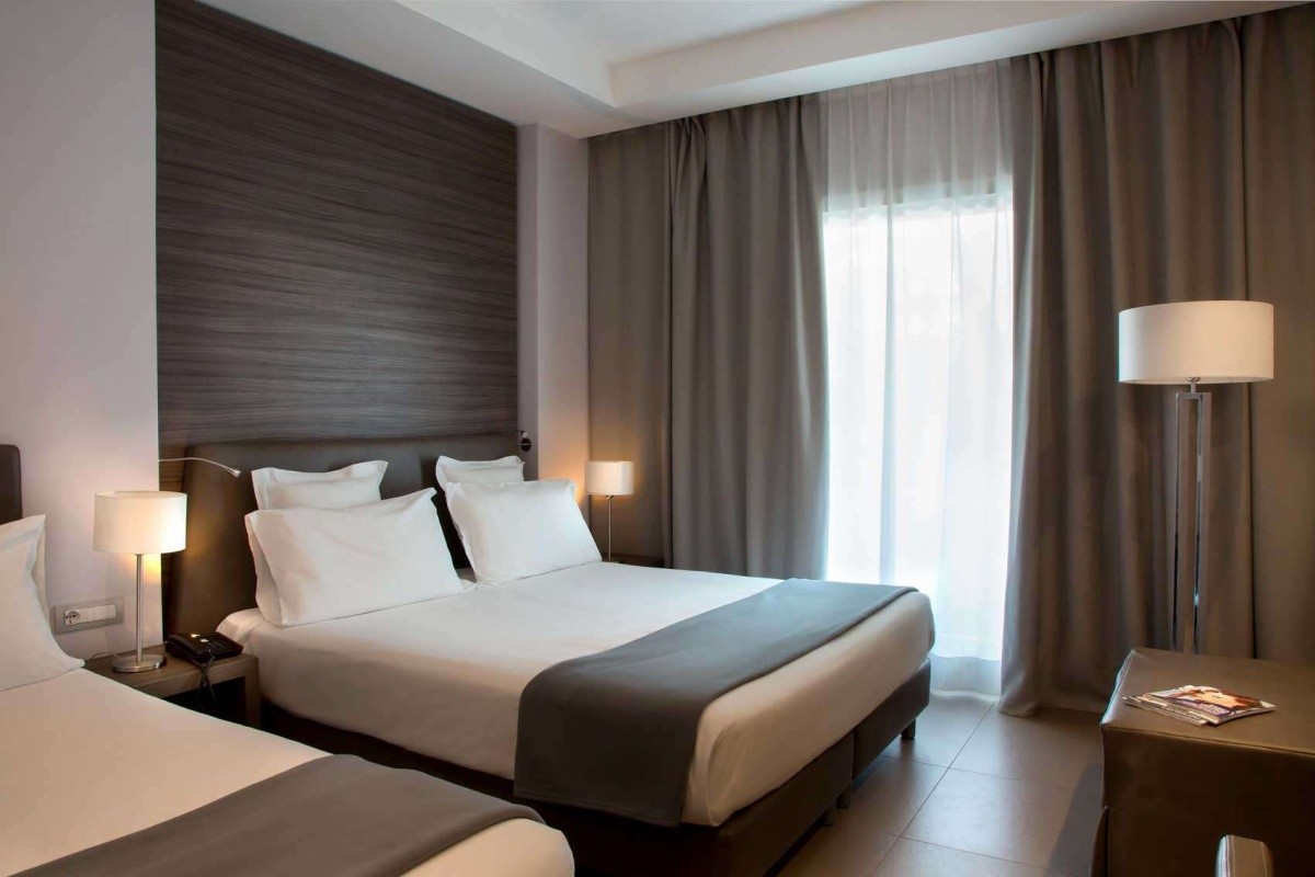 Hotel Marad szállás, Olaszország Nápoly - 189 728 Ft Invia