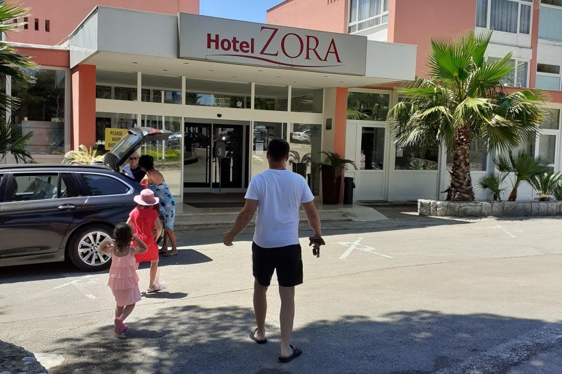 Hotel Zora, Chorvátsko Primošten - 79 € Invia