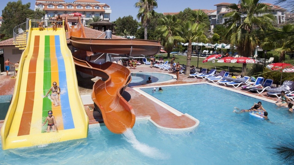 Letní dovolená 2024 vlastní dopravou | Invia.cz