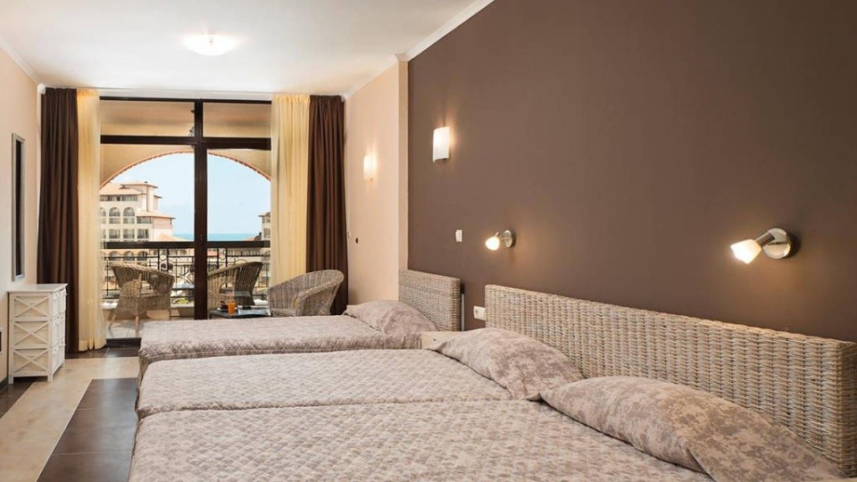 Dovolená letecky z Pardubic | Invia.cz